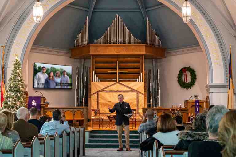 Digital Signage For Church. Here's Why You Need it?